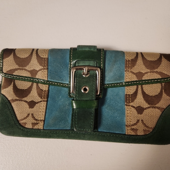 Coach | Bags | Final Price Coach Wrislet | Poshmark